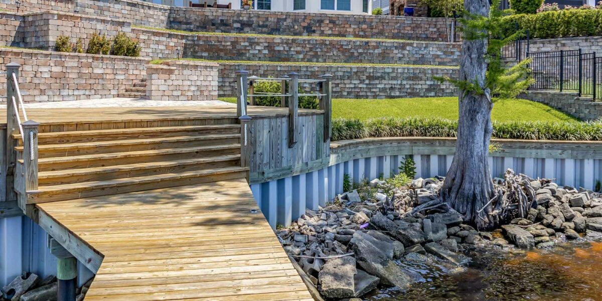 Creative Bulkheading – Master Marine Construction